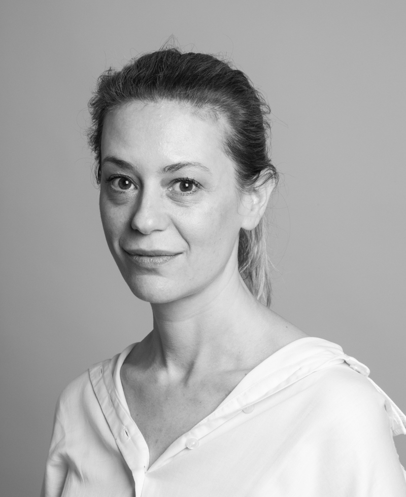 Adela Basch: “Los personajes cobran vida en mi interior y todo va ...