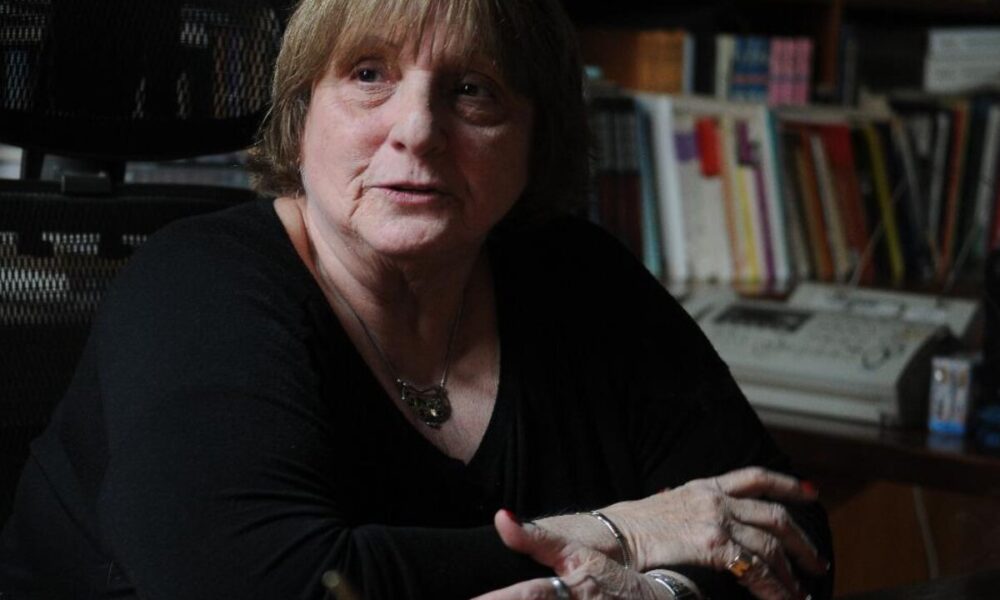 Murió la escritora y periodista María Seoane – Contarte Cultura